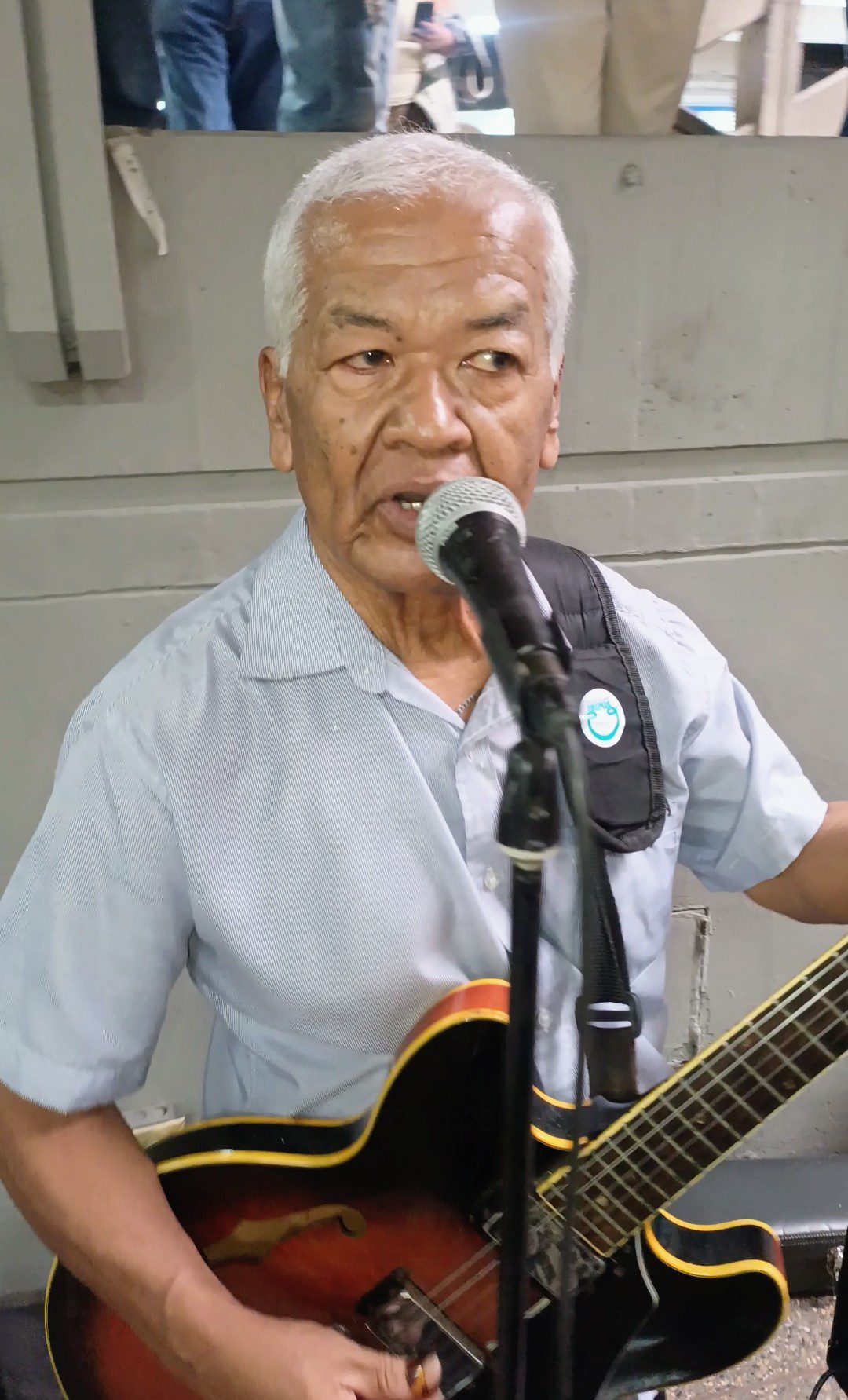 La canción “Chan Chan“ por El Chino del Pedregal - Música Venezolana